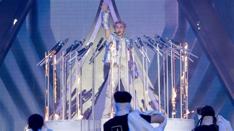 Bộ Ảnh Cute Của Jsol Khiến Fan Tan Chảy Trong Anh Trai Say Hi