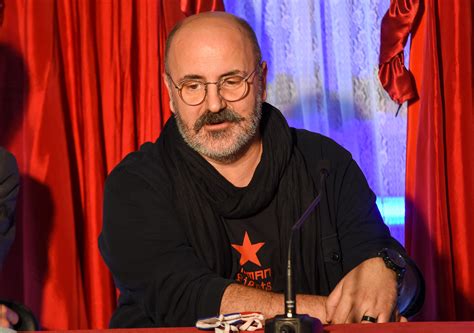Kokan Mladenović Samo Narod Koji Je Kukavica Trpi Ovakvu Vlast