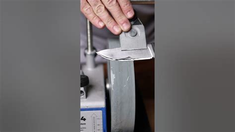 How To Sharpen A Convex Grind Knife On The Tormek T 4 Youtube