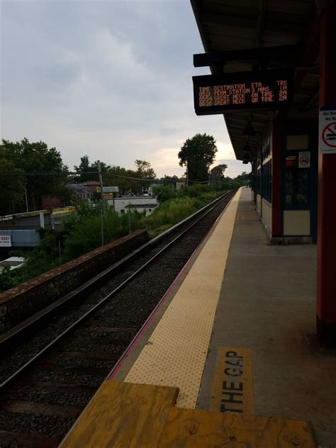 Lirr Auburndale Station 23 Photos 39 15 192nd St Flushing New