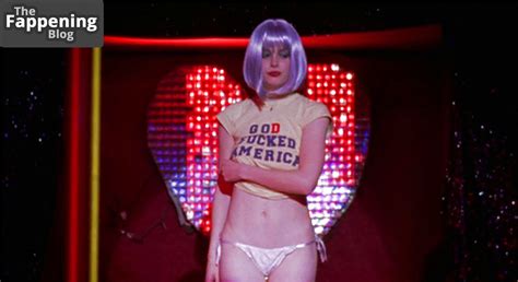 Gillian Jacobs Sexy And Topless 7 Pics Thefappening