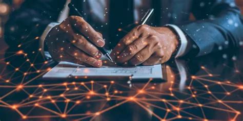 Smart Contract Vulnerabilities Risks And Defense Strategies