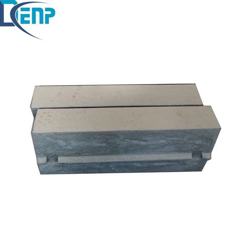 High Manganese Impact Crusher Wear Parts Mn18 Blow Bar Impact Plate