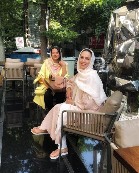 Sogol Tahmasebis Feet