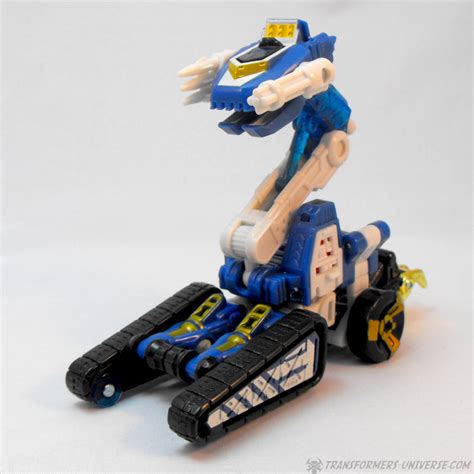 Rid 2001 Scavenger Transformers Universe