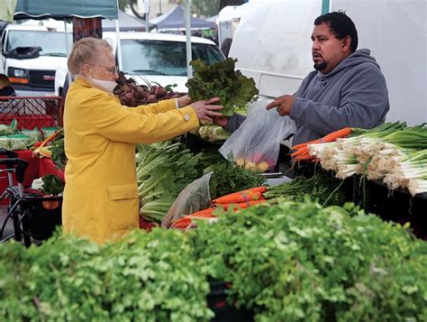 Watsonville Farmers Market Thrives In Winter Months The Pajaronian