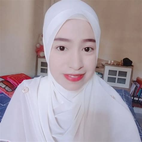 Suraida Pnu Suraida Pnu • Threads Say More