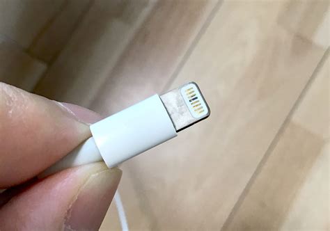 Ipadが充電できない！ その原因はケーブルの接触不良かも！ プログラマーになった 「中卒」 男のブログ