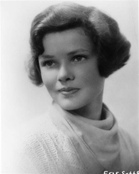 Picture Of Gene Tierney
