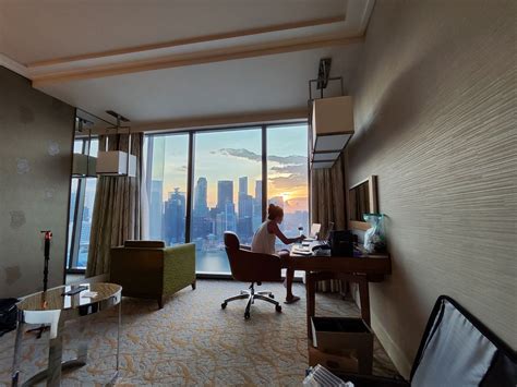 Xiaomi Mix Fold Review Setting A New Standard For The Foldable Form Factor