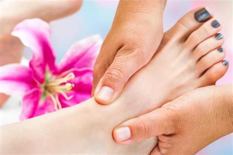 How To Unwind And Relax A Guide To Using A Foot Massager For A