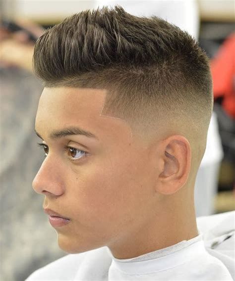 Kapsels En Haarverzorging Populair Kapsel Jeugd Jongens Bijna Iedereen Hetzelfde Kapsel Het