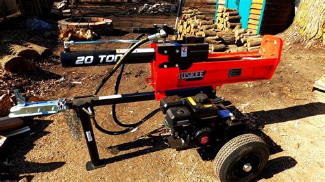 Splitting small Walnut logs- Huskee 20-Ton Gas Log Splitter - YouTube