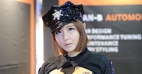 포토 레이싱모델 류지혜 아찔한 유혹~