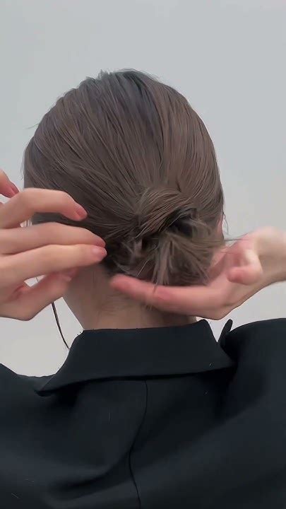 고데기 하기 귀찮은날 매일 하게 되는 초간단 로우번 하는법🤍셀프스타일링초이진헤어초이진헤어예림로우번 쇼츠 Hairstyle 헤어꿀팁 머리묶기중단발로우번