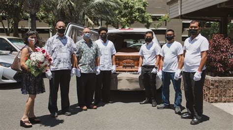 Funeral Attire In Hawaii At Edith Chapdelaine Blog