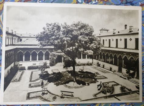 Scoala Centrala De Fete Din Bucuresti 1890 Arhitect Ion Mincu Gradina Interioara A Scolii