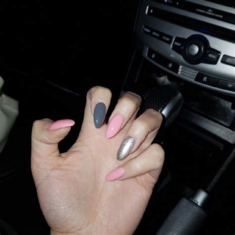 Nails Grey And Pink Gray And Pink Nails Nail Art Designs Nailart