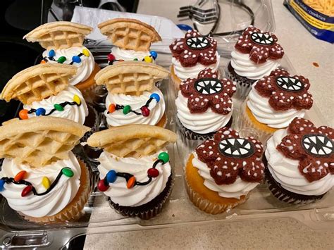 Stranger Things Cupcakes Stranger Things Food Crafts Food