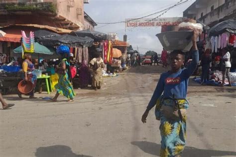 Écoles Et Marchés Font Mauvais Ménage à Adjamé Connectionivoirienne