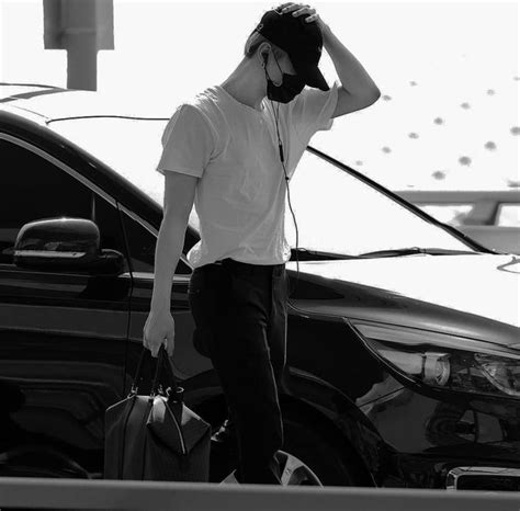 윤 기 민 Adlı Kullanıcının 민윤기 Panosundaki Pin