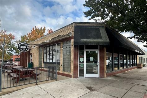 Peek Inside Buffalo State Pizza Takes Another Slice Of Ownership With