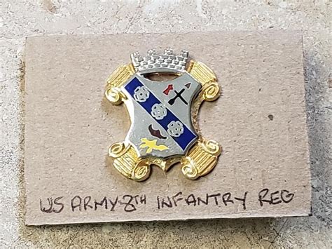 Us Army 8th Infantry Regiment Crest Dui Just One Not The Pair