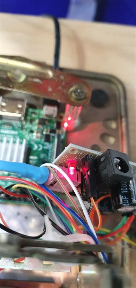 Listen To Oral History On An Old Rotary Phone Raspberry Pi