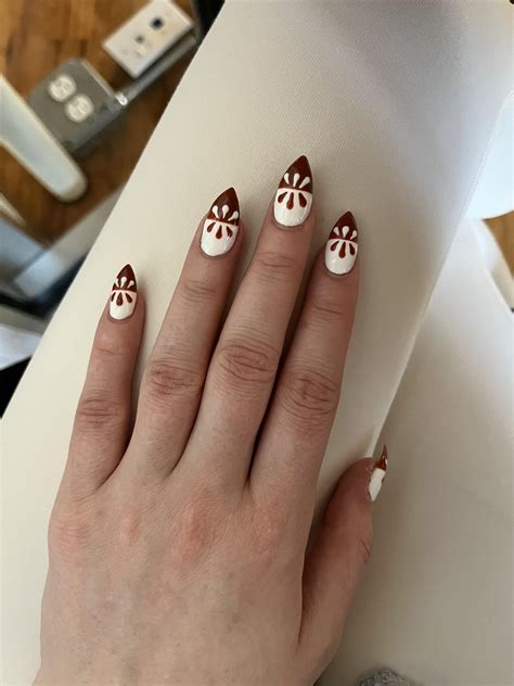 Pointy Ass Nails Keep Me From Relapse Mostly An Eyebrow Puller R