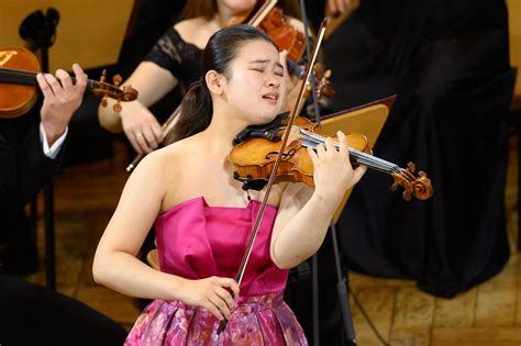 Japans Hina Maeda Wins Poland S Wieniawski Violin Competition English Section