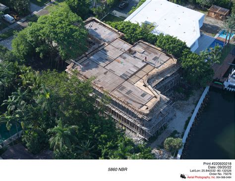 5860 N Bay Road Todd Michael Glaser