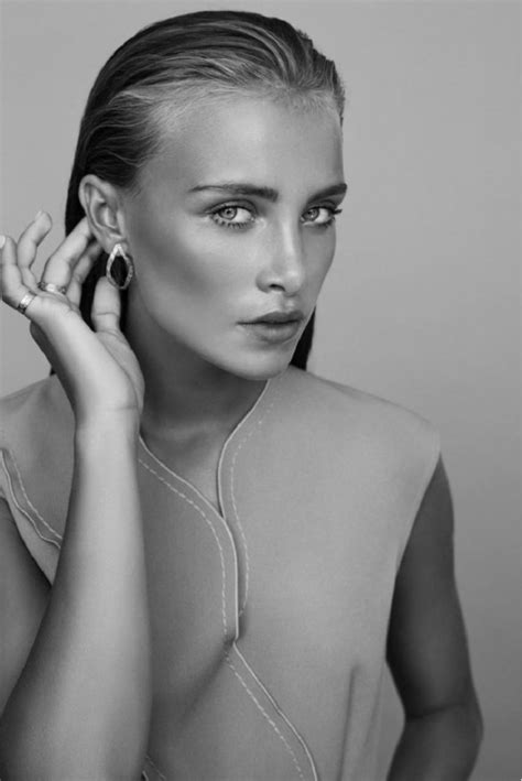 Mathilde Houe Metro Models