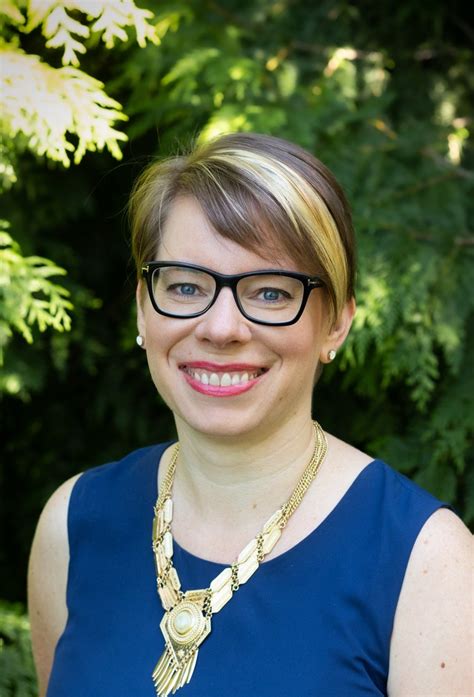 Aleesa Sutton Rcc Counseling Coaching And Sex Therapy Cinnamon Counselling