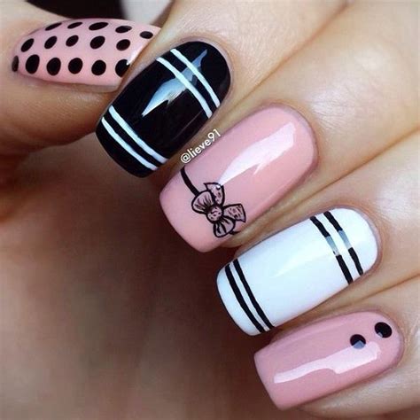Nail Designs With Bows