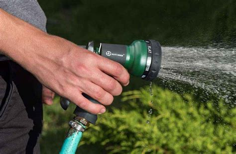 The 5 Best Garden Hose Nozzles For Your Plants The Garden