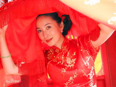 徐筠最新剧照 万佳直播吧