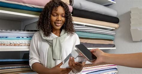 6 Best Payment Processors For Fabric Stores