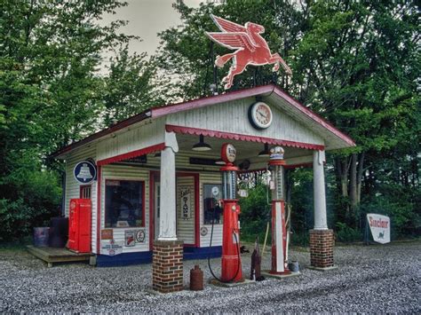 26 Best Beautiful Old Gas Stations Images On Pinterest Old Gas