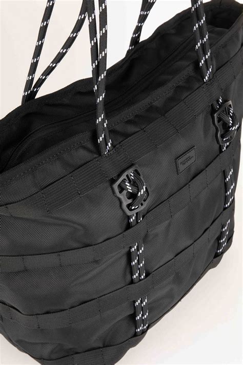 Cartera Reed — Daniel Cassin