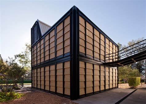 Model Making Workshop By Atelier Ars Has Walls That Fold