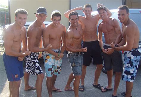 Frat Hunks Frat Men Guys At The Beach Flip Flop Moves Men