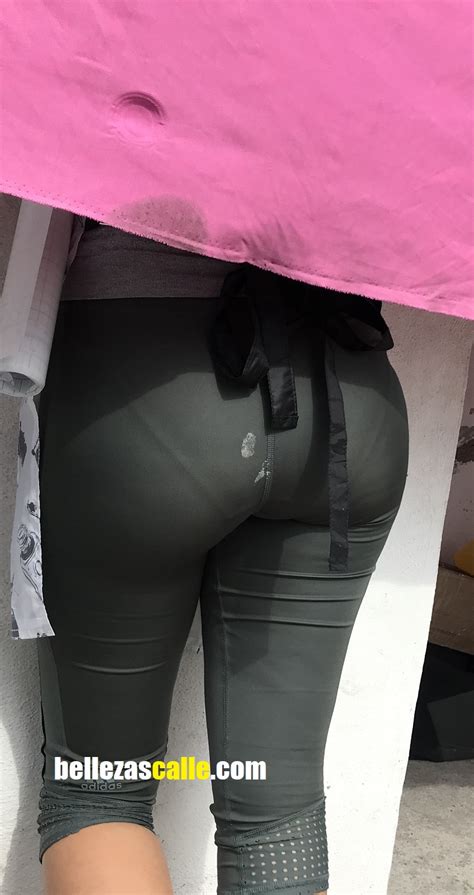 Mujeres Lindas En Leggins Con El Calzon Marcado Mujeres Bellas En La