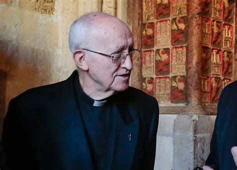 Muere Manuel Pérez Recio Director De Archivos Y Biblioteca De La Catedral De León