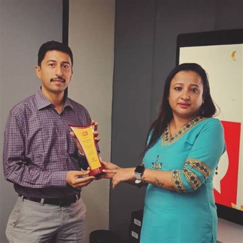 Financialeducation Healthinsurance Saleswithoutnotselling Hdfcergo Samrat Sengupta