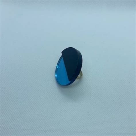 Handcrafted Plexiglass Dual Colored Circle Ring Loloelen