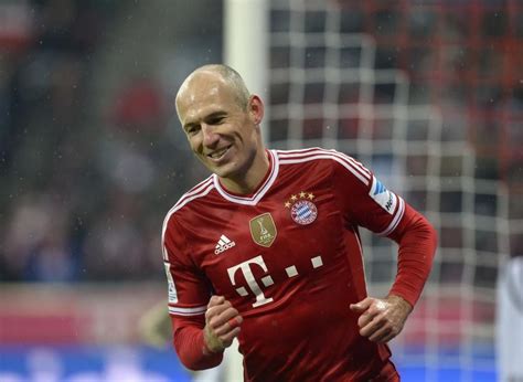 Robben Extends Bayern Contract Until 2017 Fourfourtwo