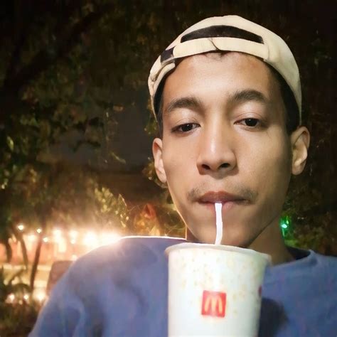 Streaming Podcast Intro Noice