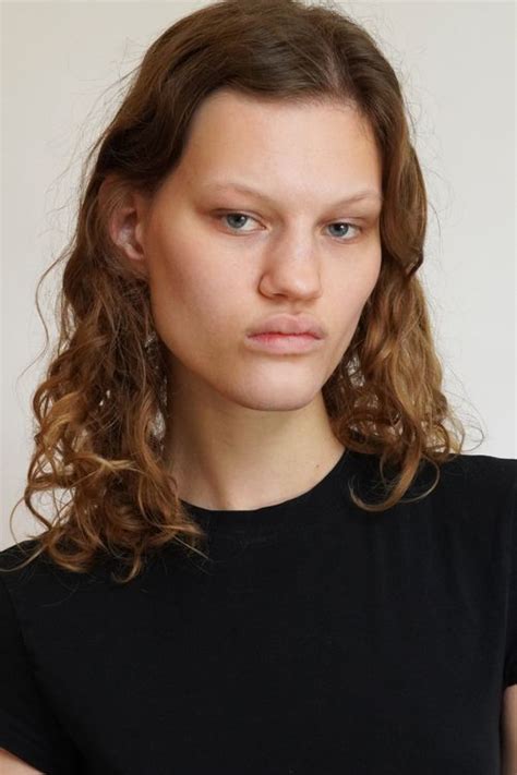 Vera Vollebregt Model Detail By Year