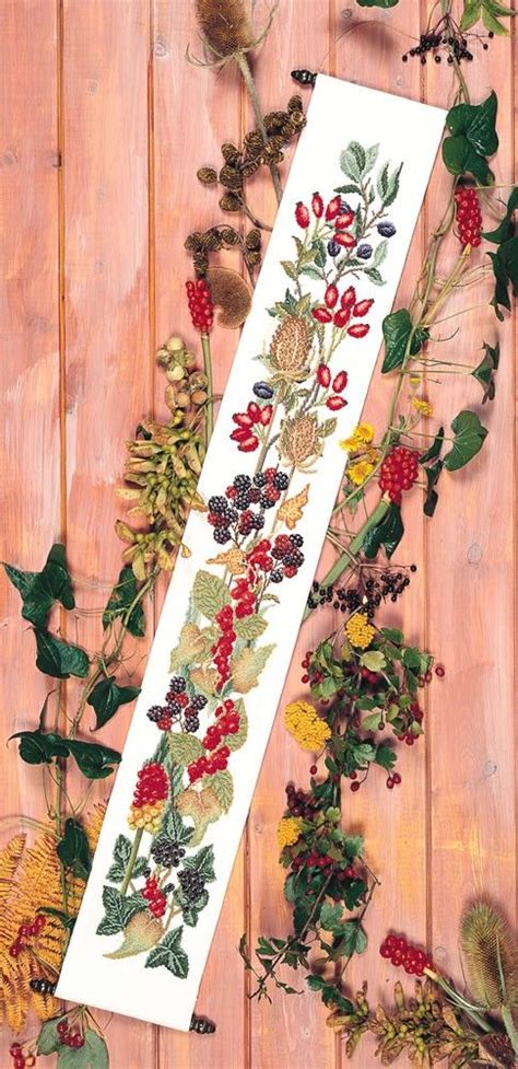 8 Bell Pull Ideas Wool Projects Embroidery Stitches Penny Rug