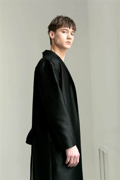 Ivan M Gz Quest Artists And Models